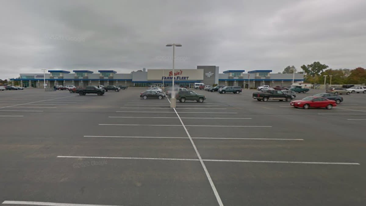 Farm And Fleet Verona Birkenstock Near Verona, WI @ Blain's Farm